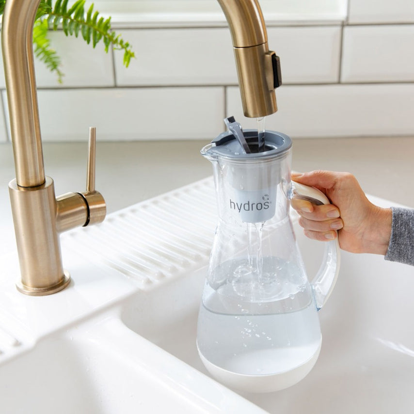Hydros 64oz Water Filter Pitcher in White — Las Cosas Kitchen Shoppe